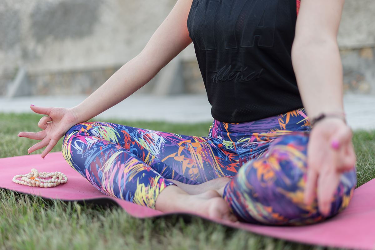 10 benefita od praktikovanja joge | JOGA Studio - online